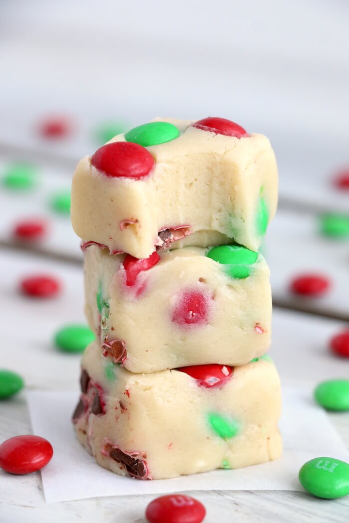 Homemade Christmas Food Gifts: 80+ Festive & Thoughtful Ideas!