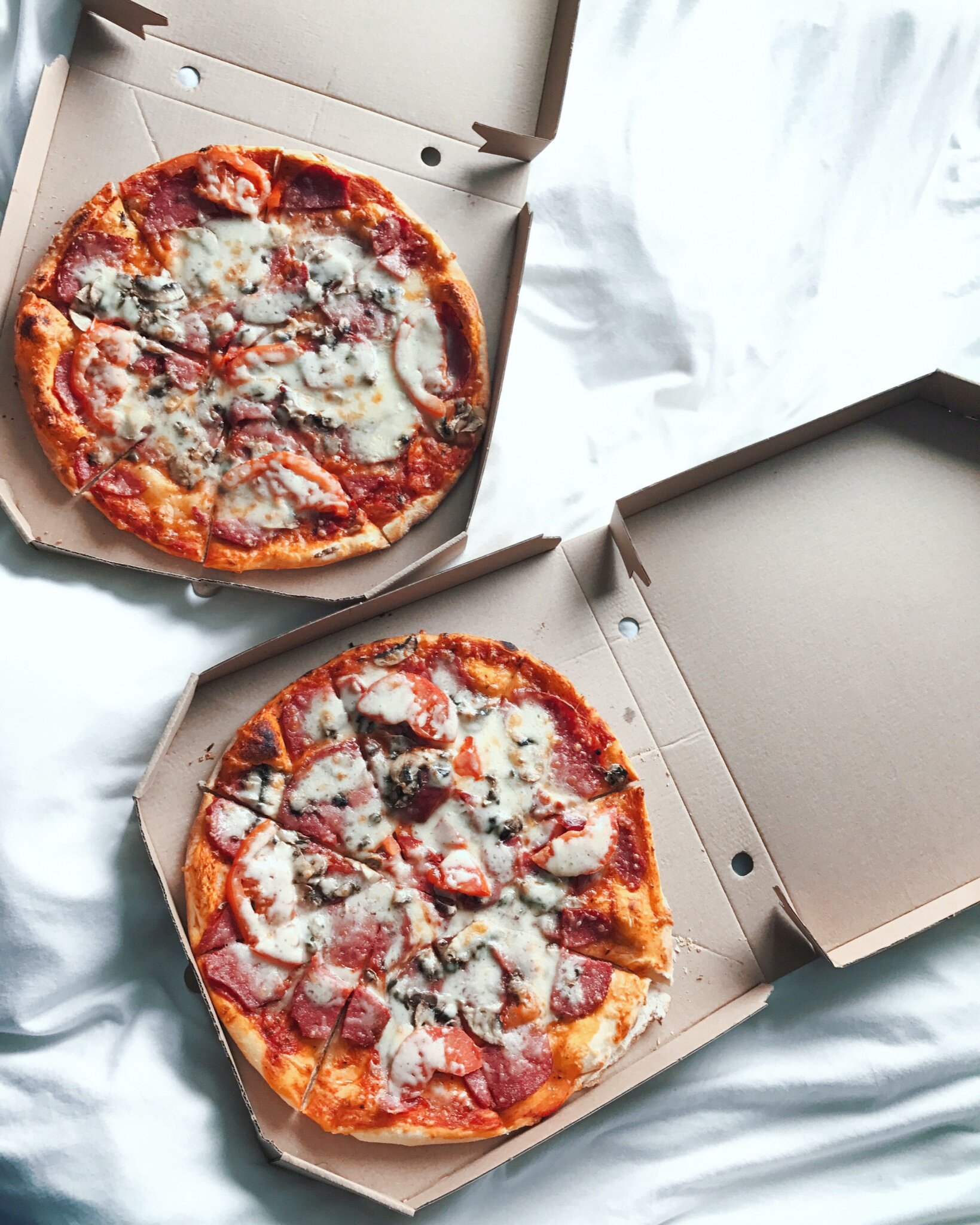 40+ Foolproof & Thoughtful Gifts for Pizza Lovers (Updated 2022)
