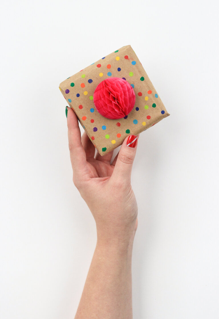 20 Fun & Unique Birthday Gift Wrap Ideas You'll Want to Steal ASAP