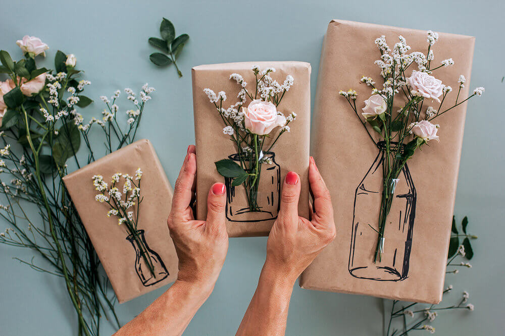 25 Fun Wedding Gift Wrapping Ideas Every Couple Will Love 