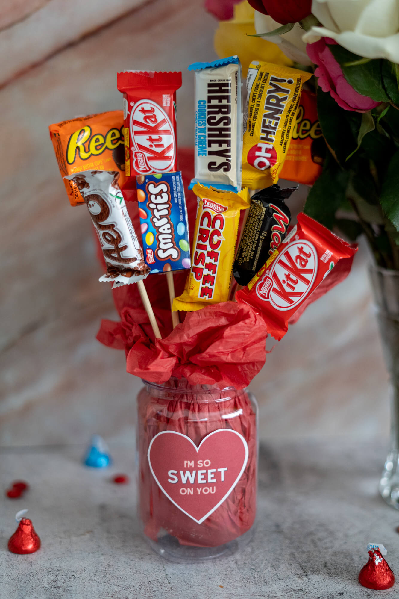 How to Make a Mason Jar Candy Bouquet (Step by Step!)