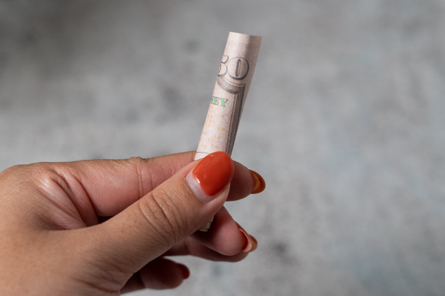 How to Make a Money Christmas Bauble (Step by Step!)